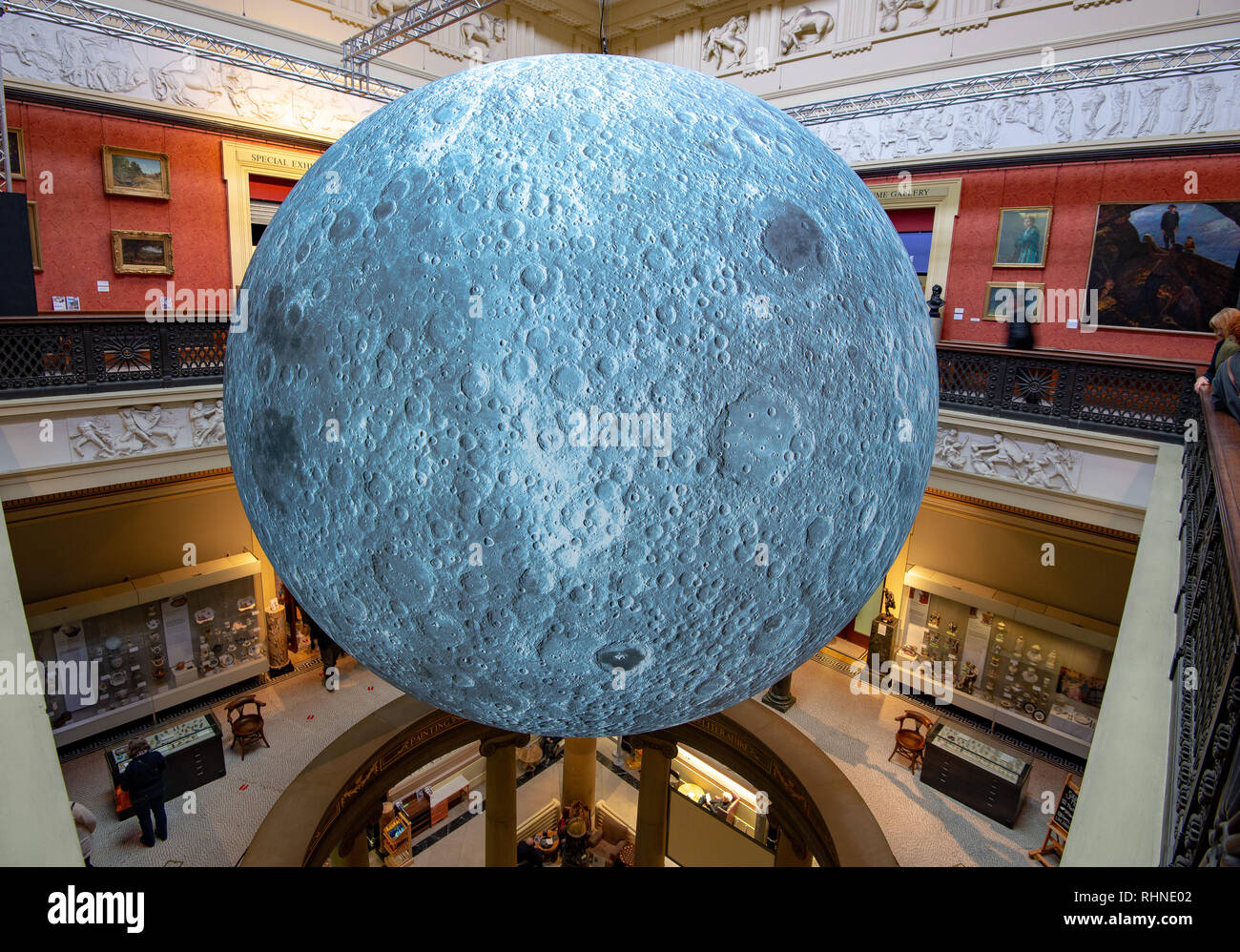 Harris museum and art gallery hi-res stock photography and images - Alamy