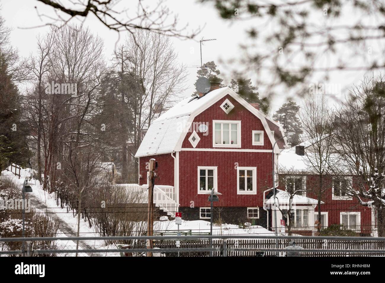 Stockholm, Sweden. 3rd Feb, 2019. Heavy snowfall enters Stockholm ...