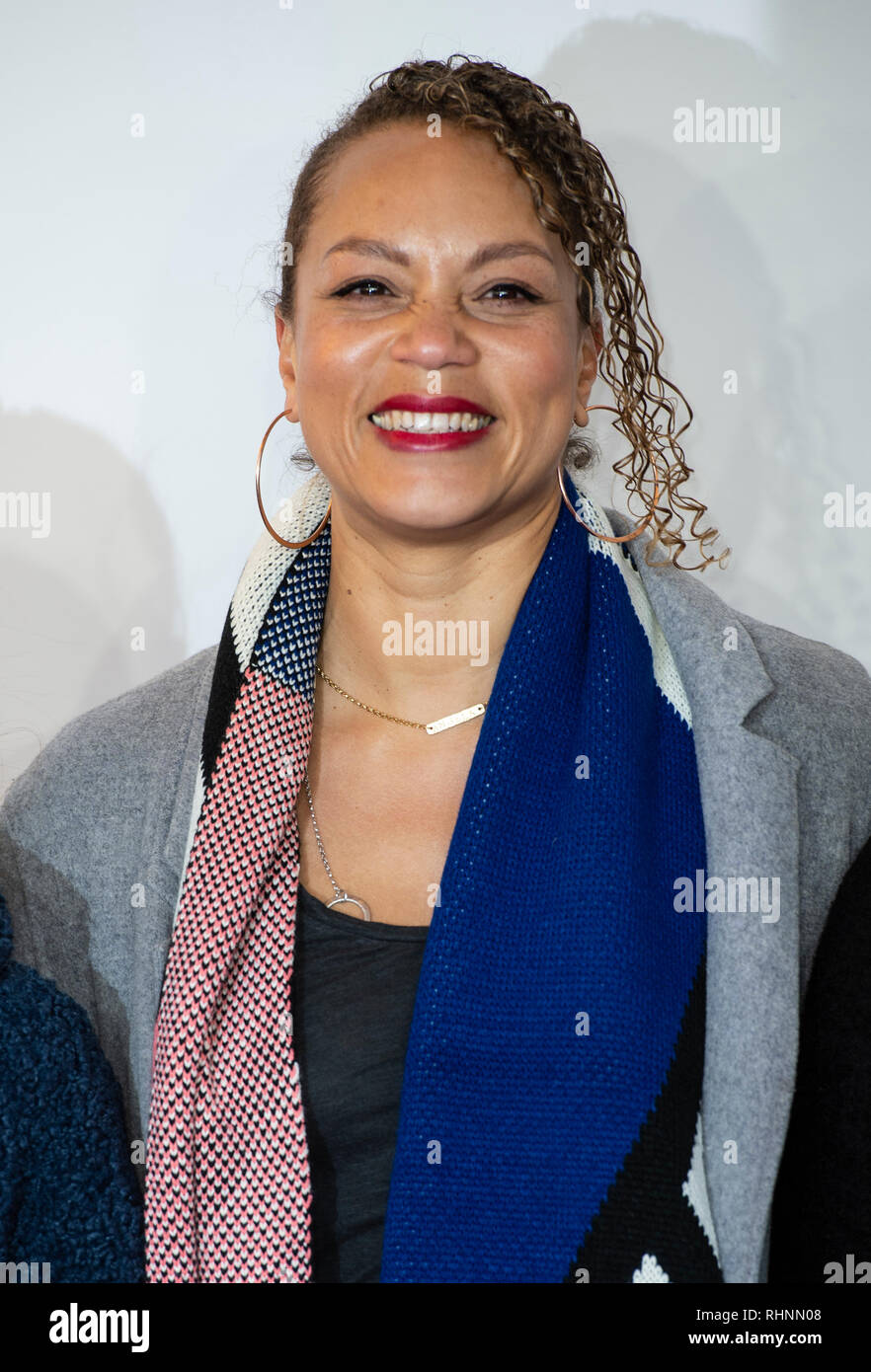 Angela griffin hi-res stock photography and images - Alamy