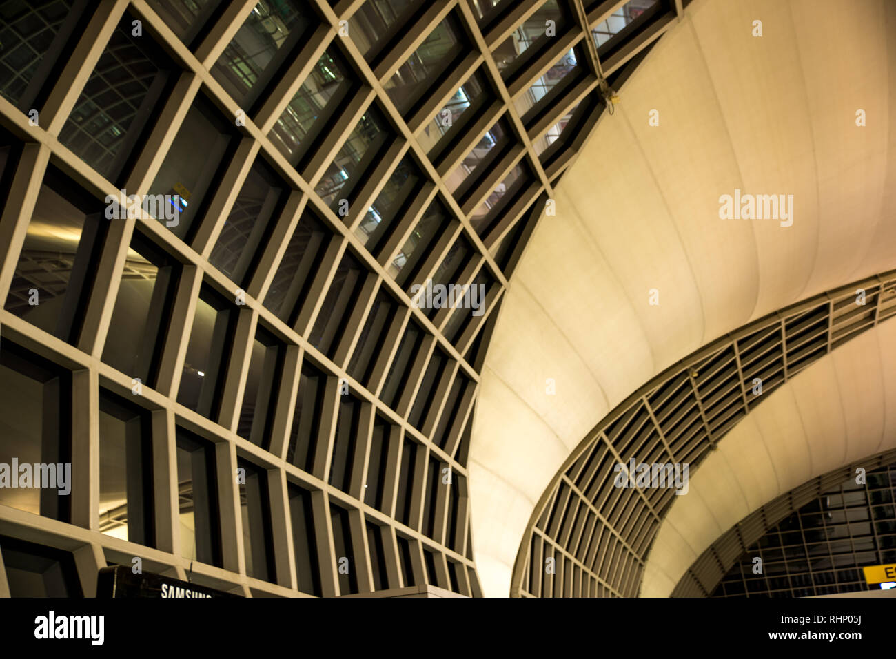 Amazing Building Interior Rounded Glassy Wall Stock Photo - Alamy