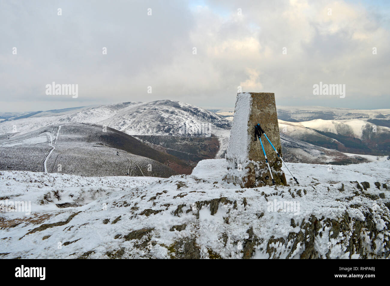 Llantysilio mountains hi-res stock photography and images - Alamy