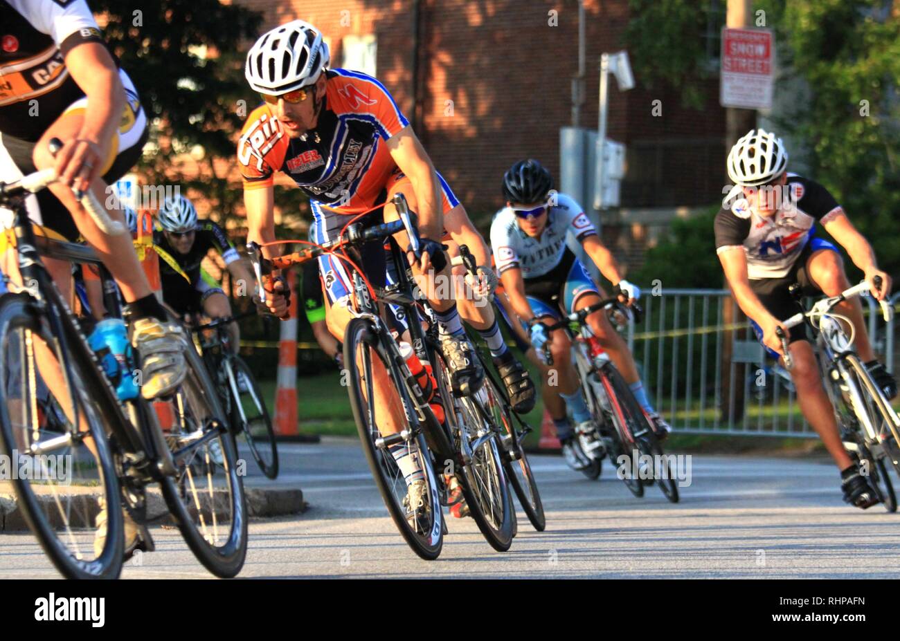 Cycle speedway race on the turn Stock Photo - Alamy