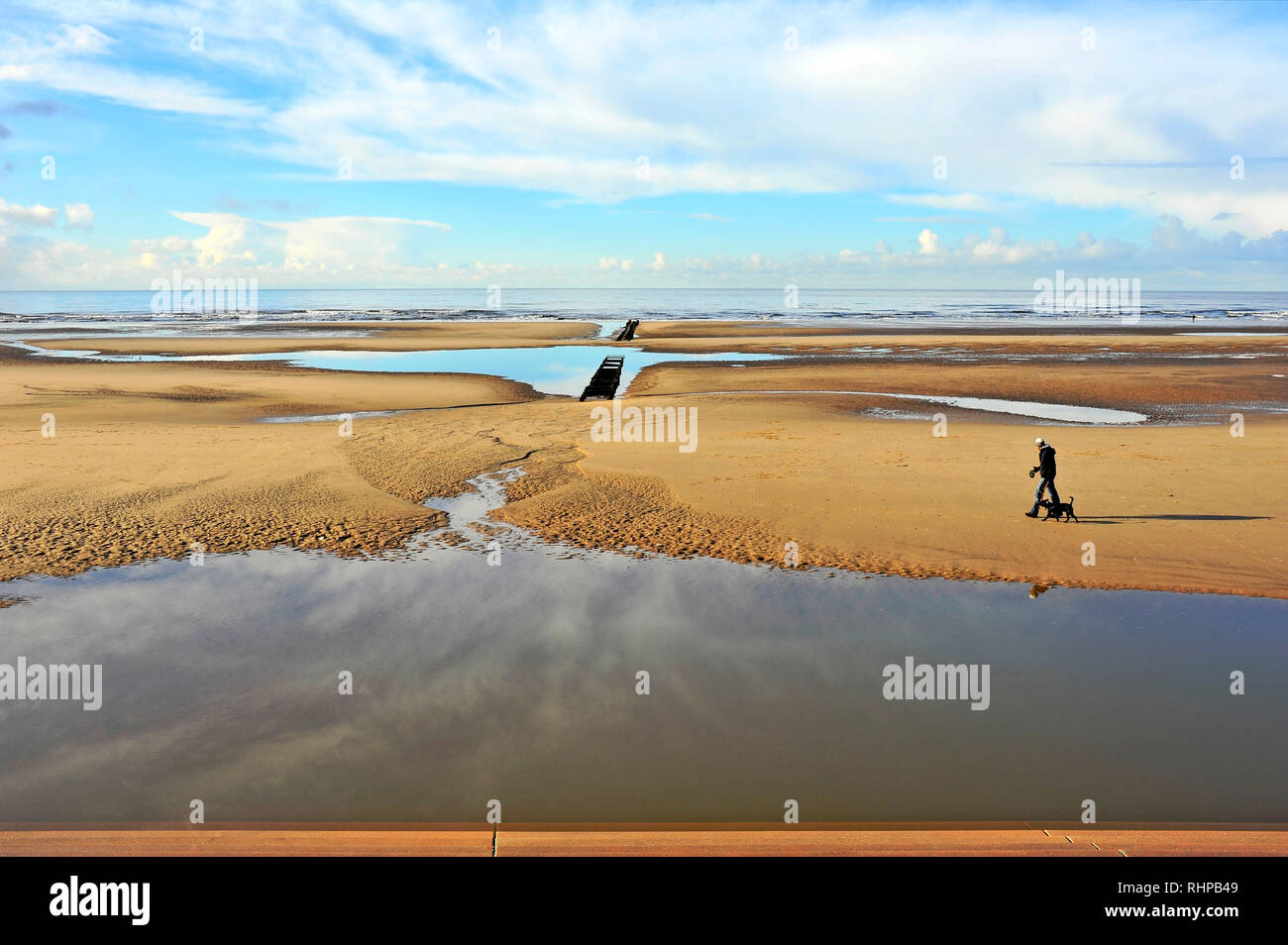 Blackpool beach empty hi-res stock photography and images - Alamy