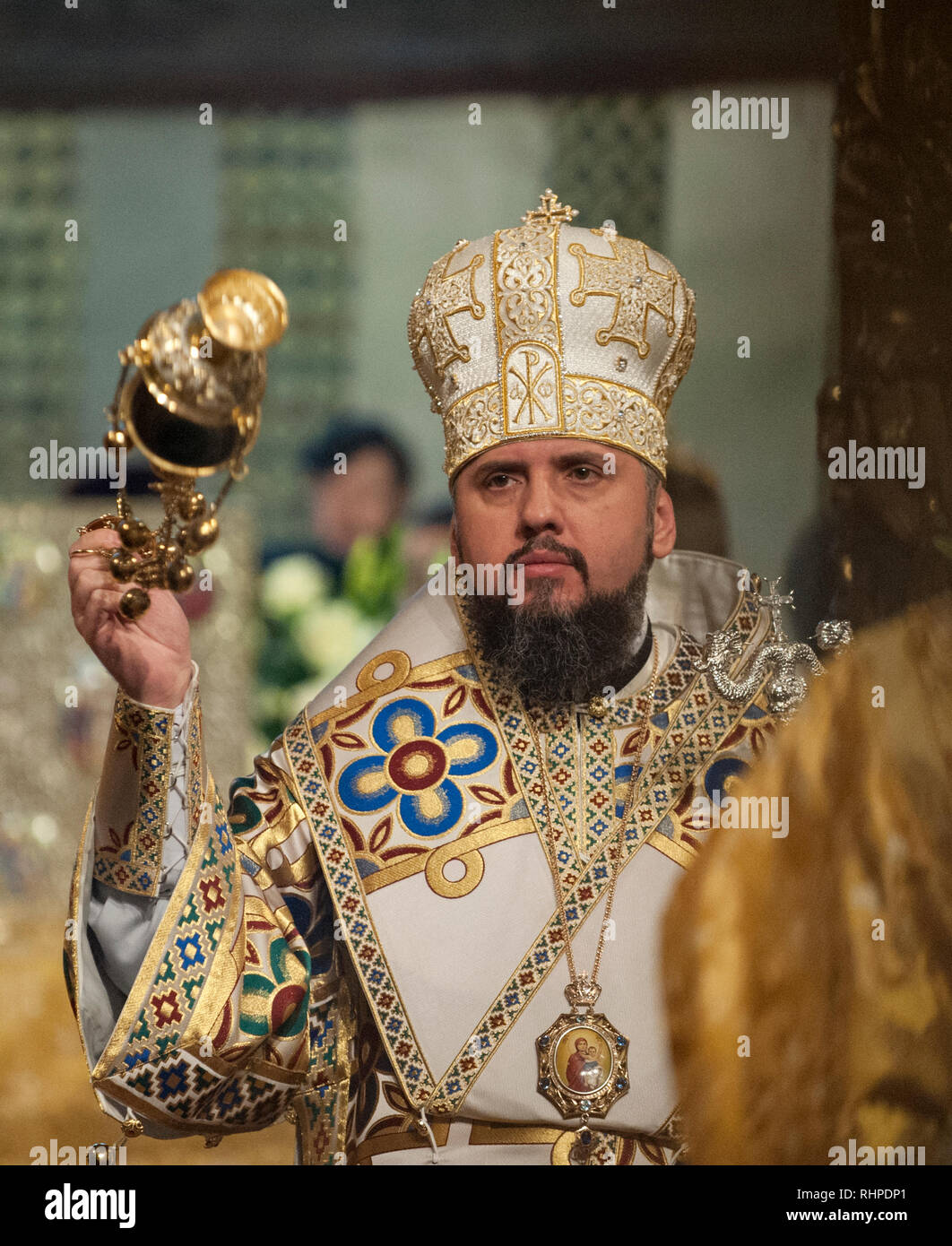Enthronement ceremony hi-res stock photography and images - Alamy