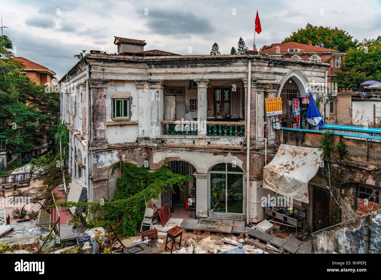 Old buildings in xiamen china hi-res stock photography and images - Alamy