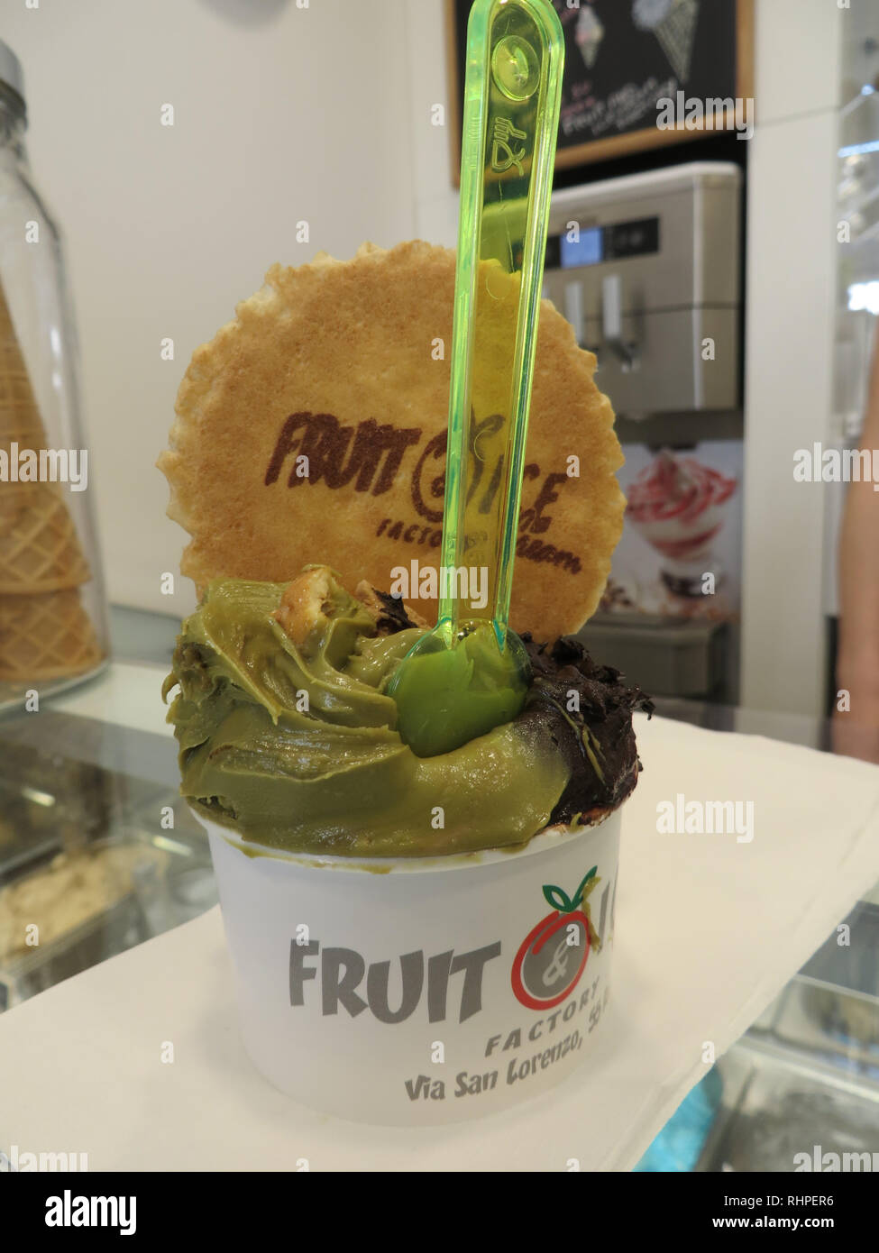 Gelato icecream hi-res stock photography and images - Alamy