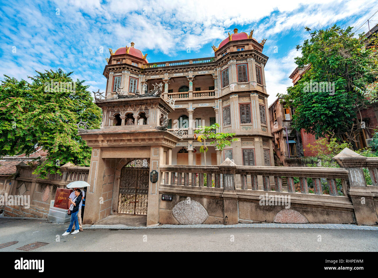 Traditional historic building hi-res stock photography and images - Alamy