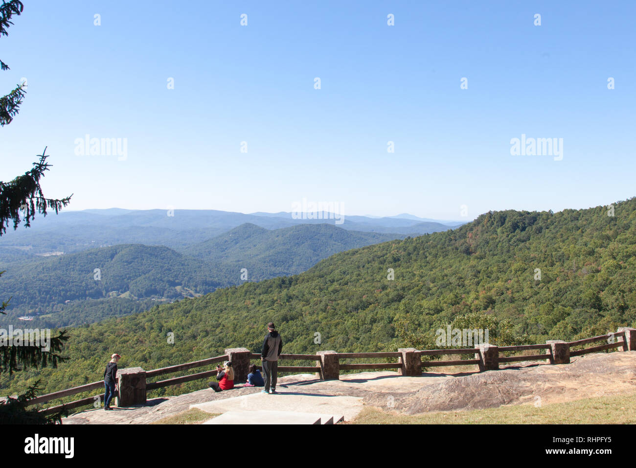 A family having a nice day out at a state park Stock Photo - Alamy