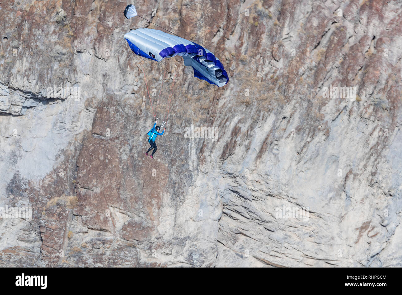 Basejumper jumping off hi-res stock photography and images - Alamy
