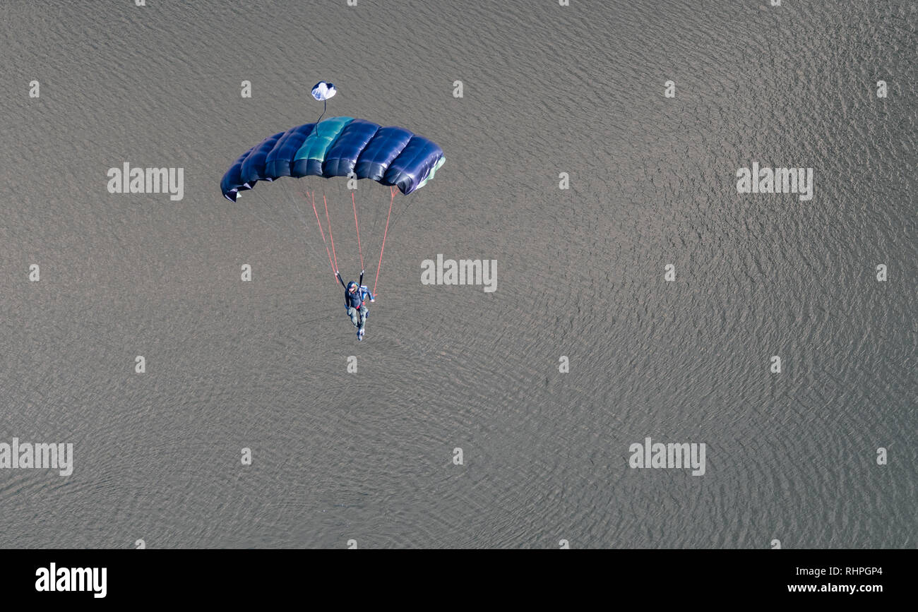 Base jumper leaps of the Perrine Bridge In Twin Falls Idaho Stock Photo ...