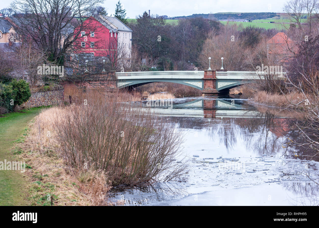 River tyne haddington hi-res stock photography and images - Alamy