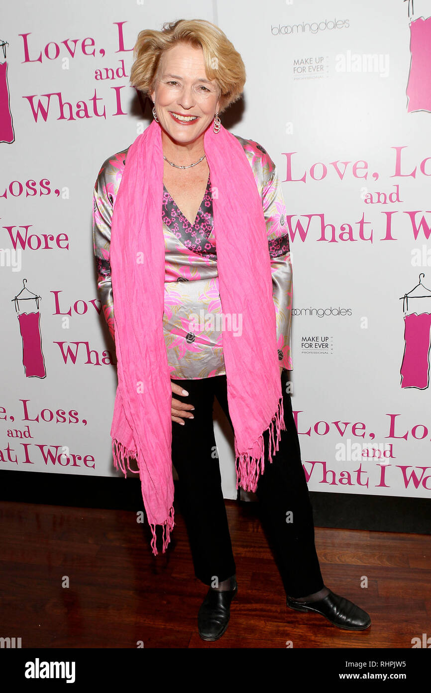 New York, USA. 03 Nov, 2011. Jenny Allen at The Thursday, Nov 3, 2011 ...