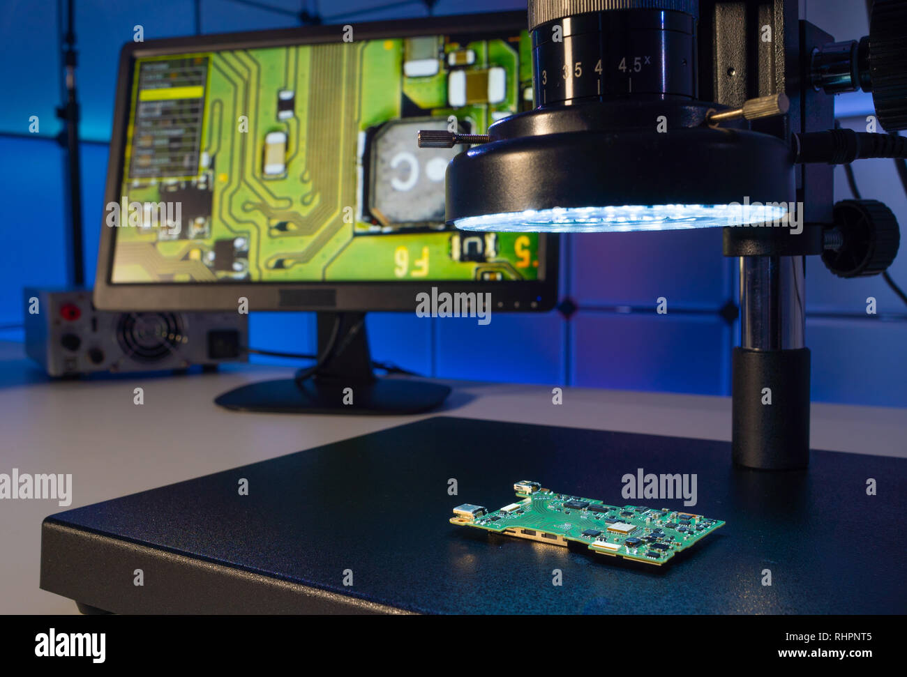 Silicon microscope hi-res stock photography and images - Alamy