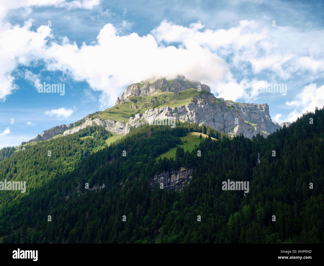 Engelberg valley hi-res stock photography and images - Alamy