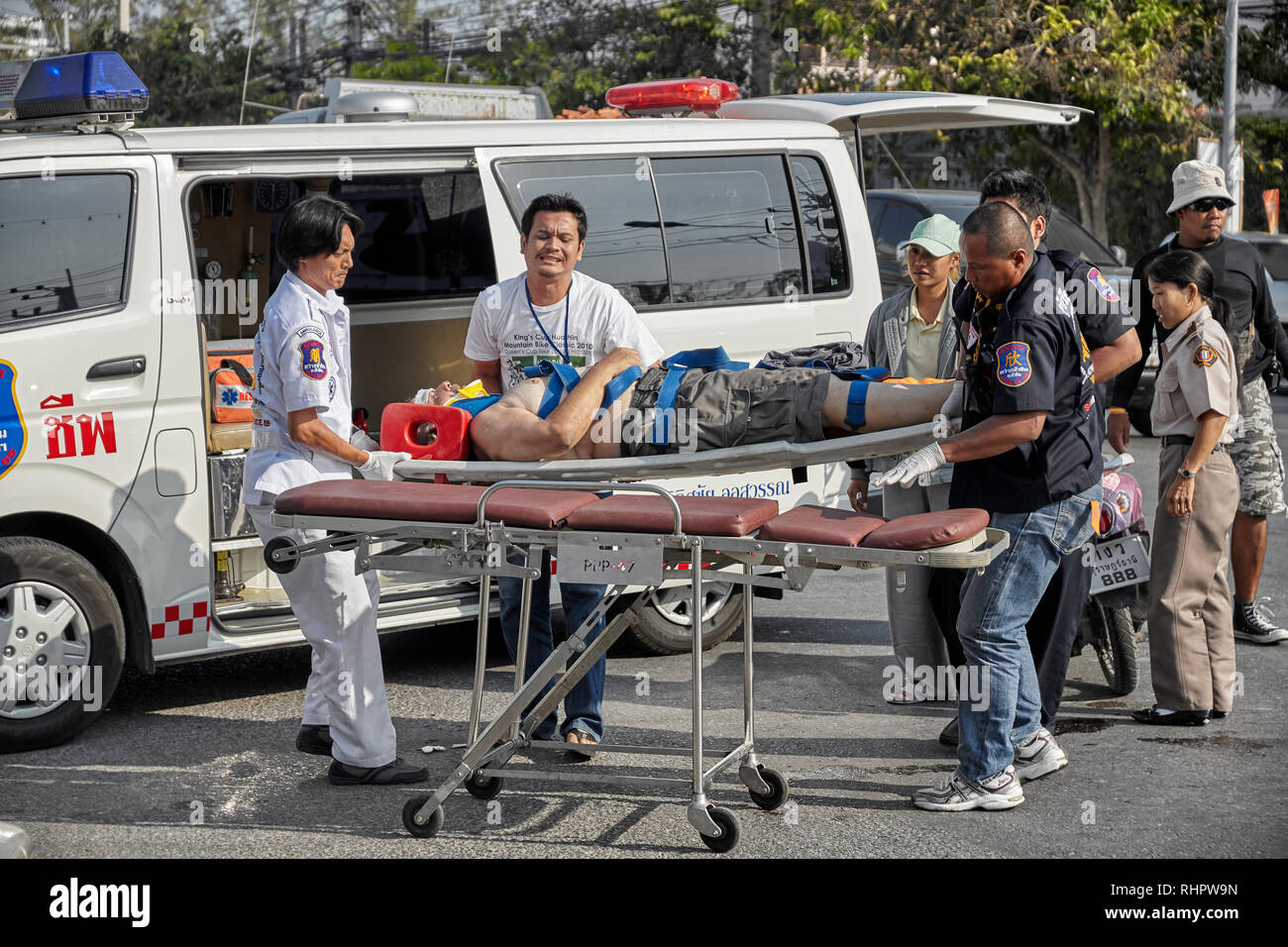 Emergency Services Stock Photos & Emergency Services Stock Images - Alamy