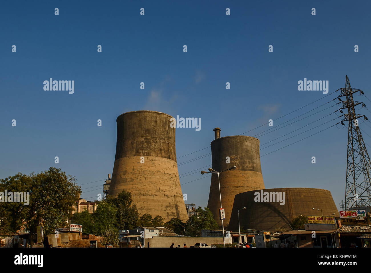 Power plant gujarat india hi-res stock photography and images - Alamy