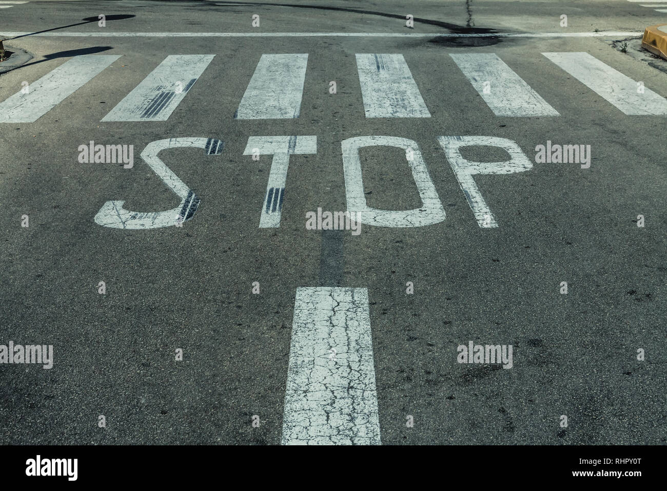 Stop marking on pavement hi-res stock photography and images - Alamy