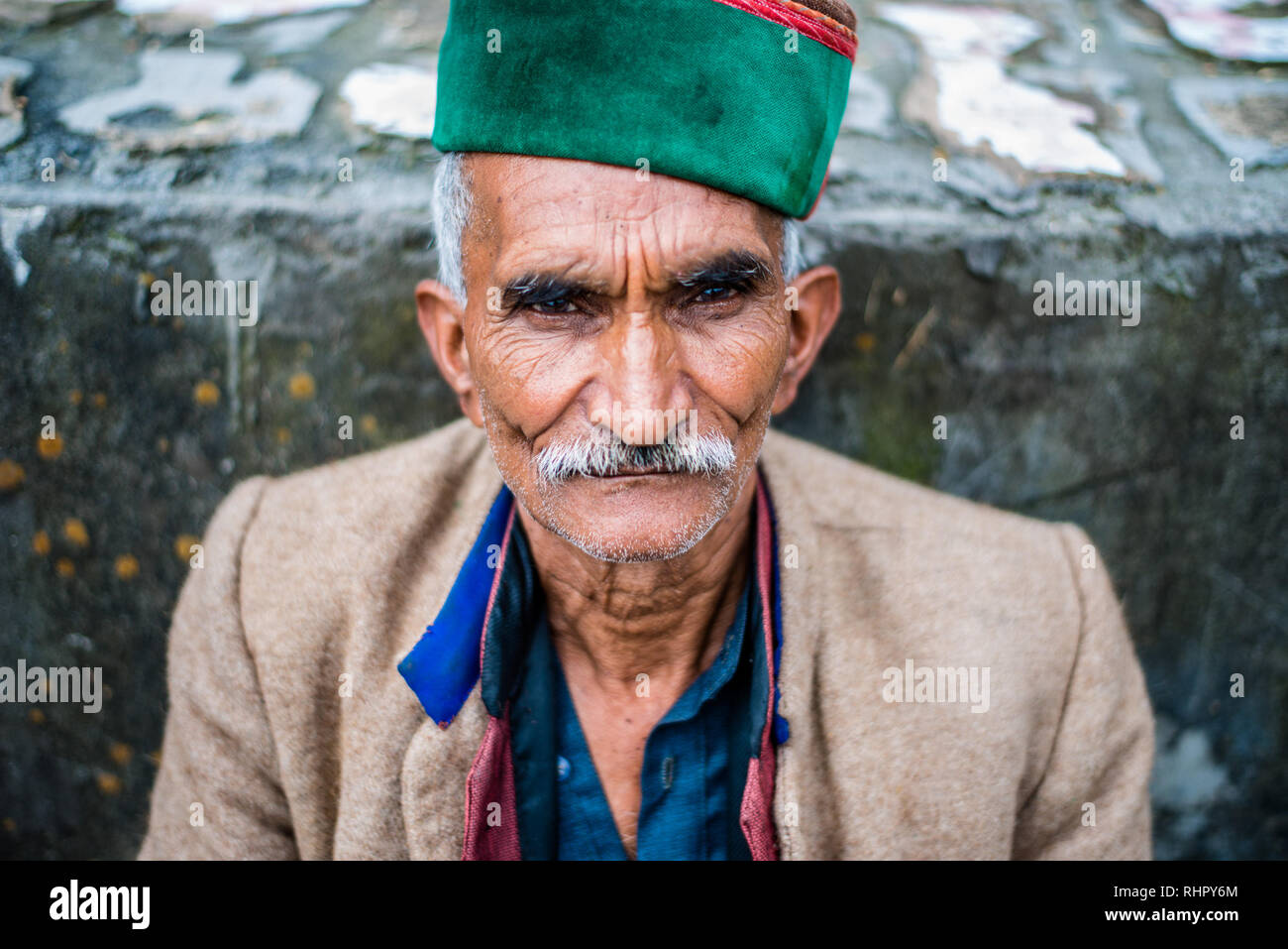 Man portrait indian manali hi-res stock photography and images - Alamy