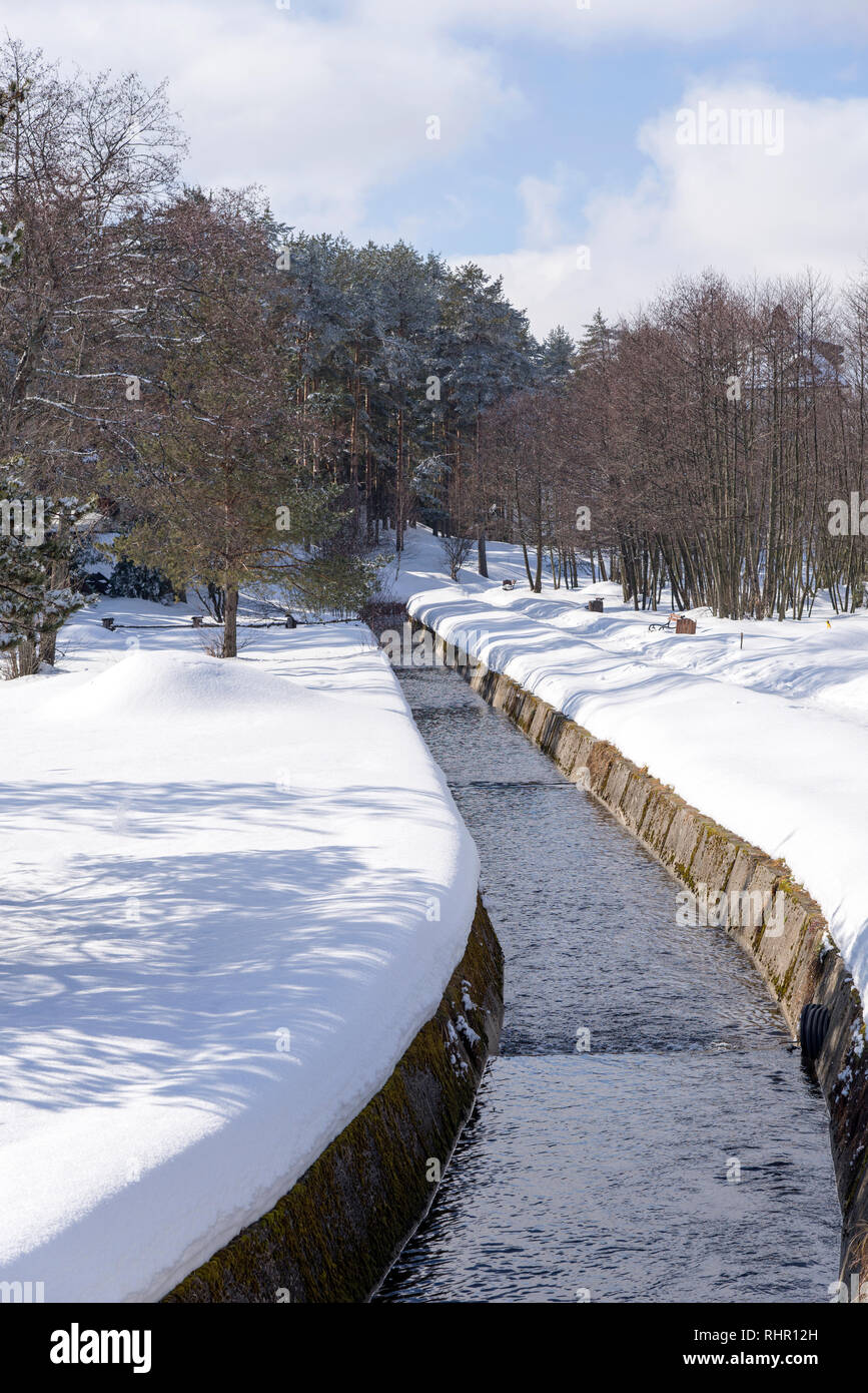 River in the winter Stock Photo - Alamy
