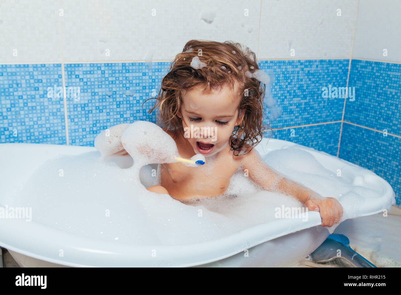 Hygiene routines hi-res stock photography and images - Alamy