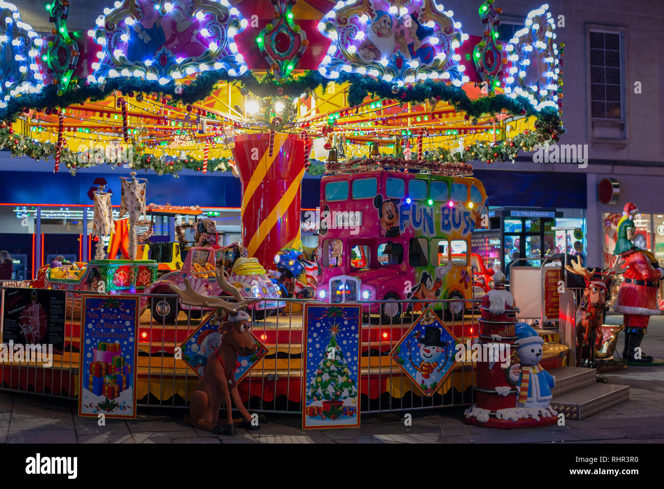 Merry go round night hi-res stock photography and images - Alamy