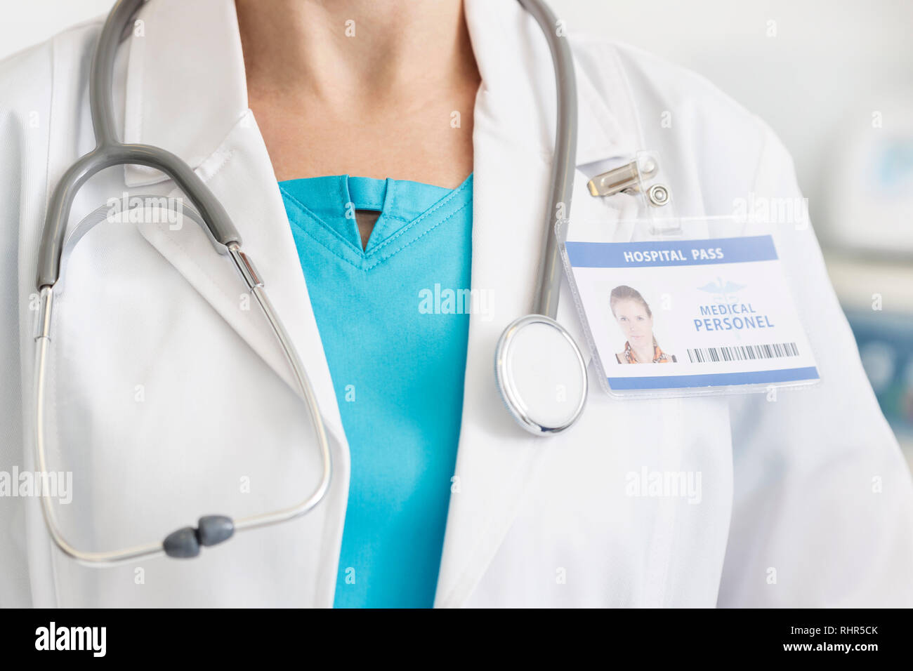 Doctor identity hi-res stock photography and images - Alamy