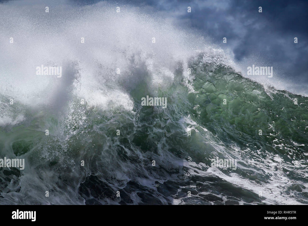 Wave detail hi-res stock photography and images - Alamy