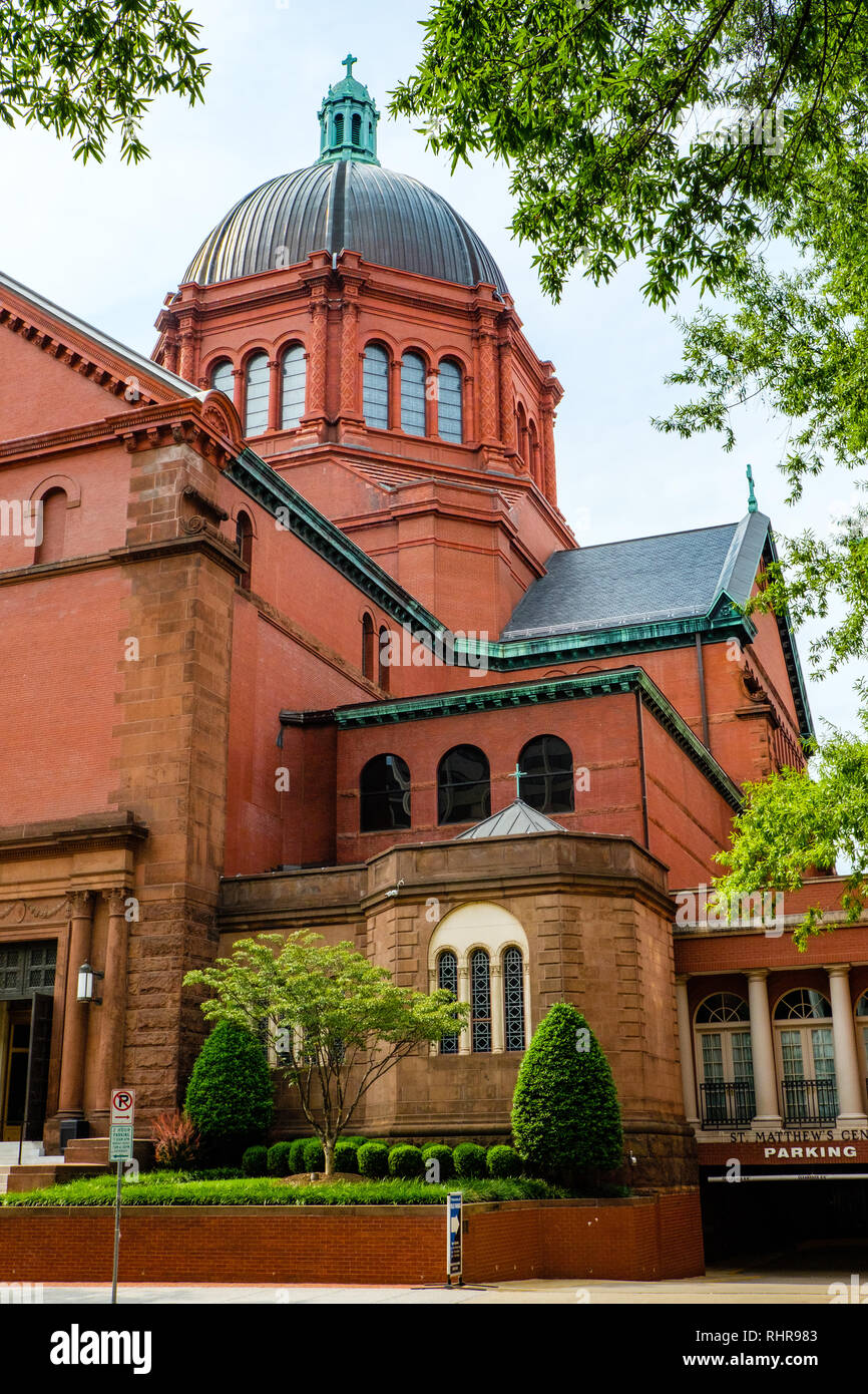 Cathedral of st matthew the apostle hi-res stock photography and images ...