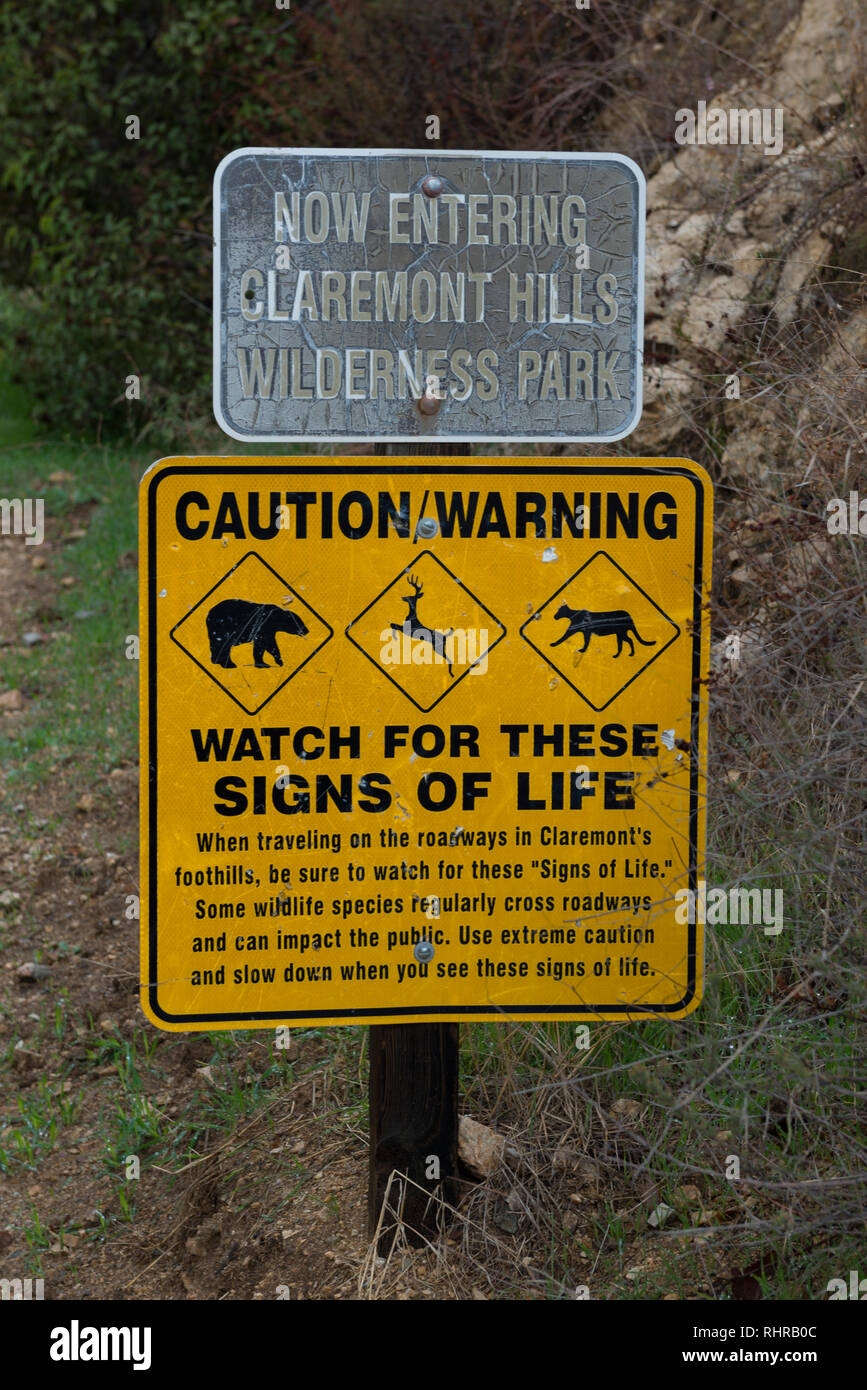 Wildlife Caution Sign High Resolution Stock Photography and Images - Alamy
