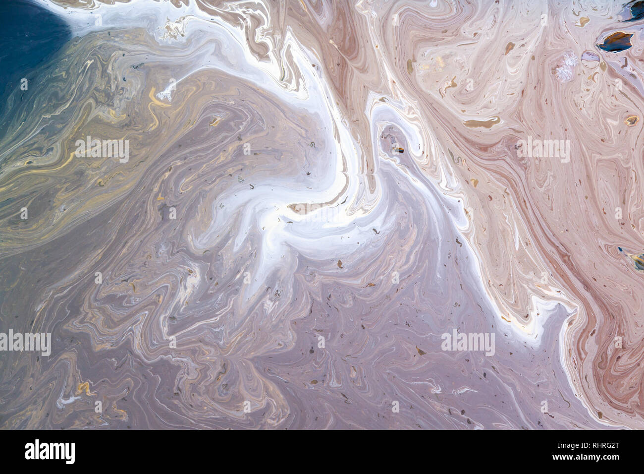 Oil polluted sea surface as background or backdrop Stock Photo - Alamy