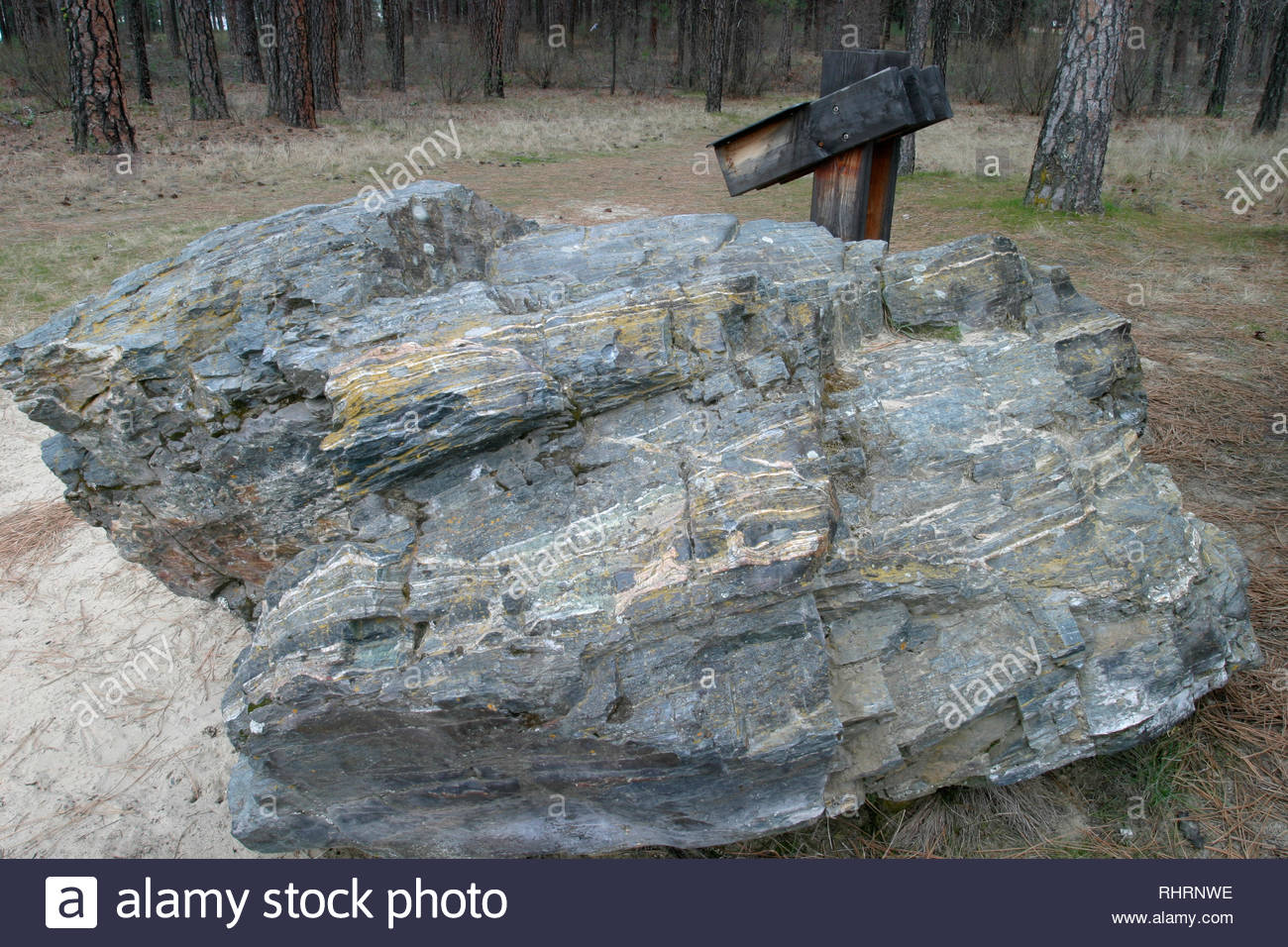 Sharpening Stone Stock Photos & Sharpening Stone Stock Images - Alamy