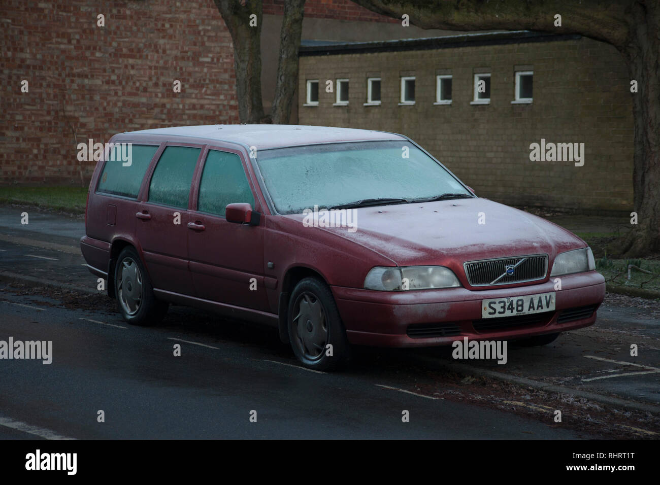 Frosty car hi-res stock photography and images - Alamy