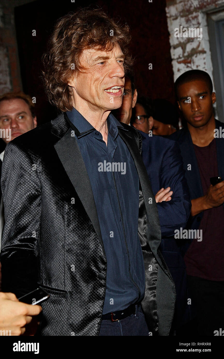 Sir mick jagger hi-res stock photography and images - Alamy