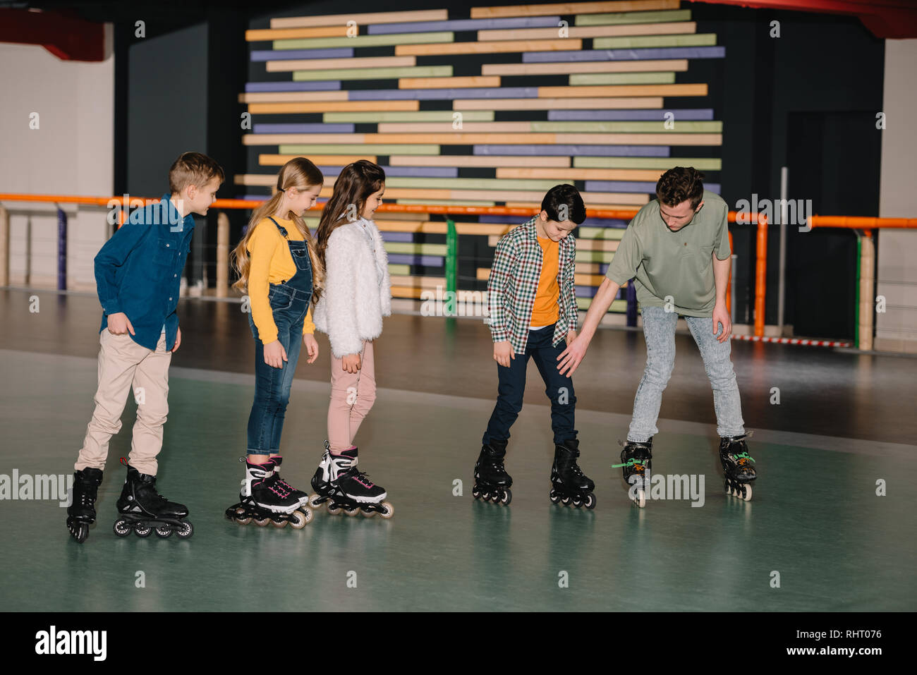 Explaining adorable hi-res stock photography and images - Alamy