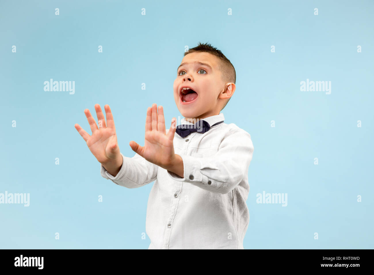 Teen boy face scared hi-res stock photography and images - Alamy
