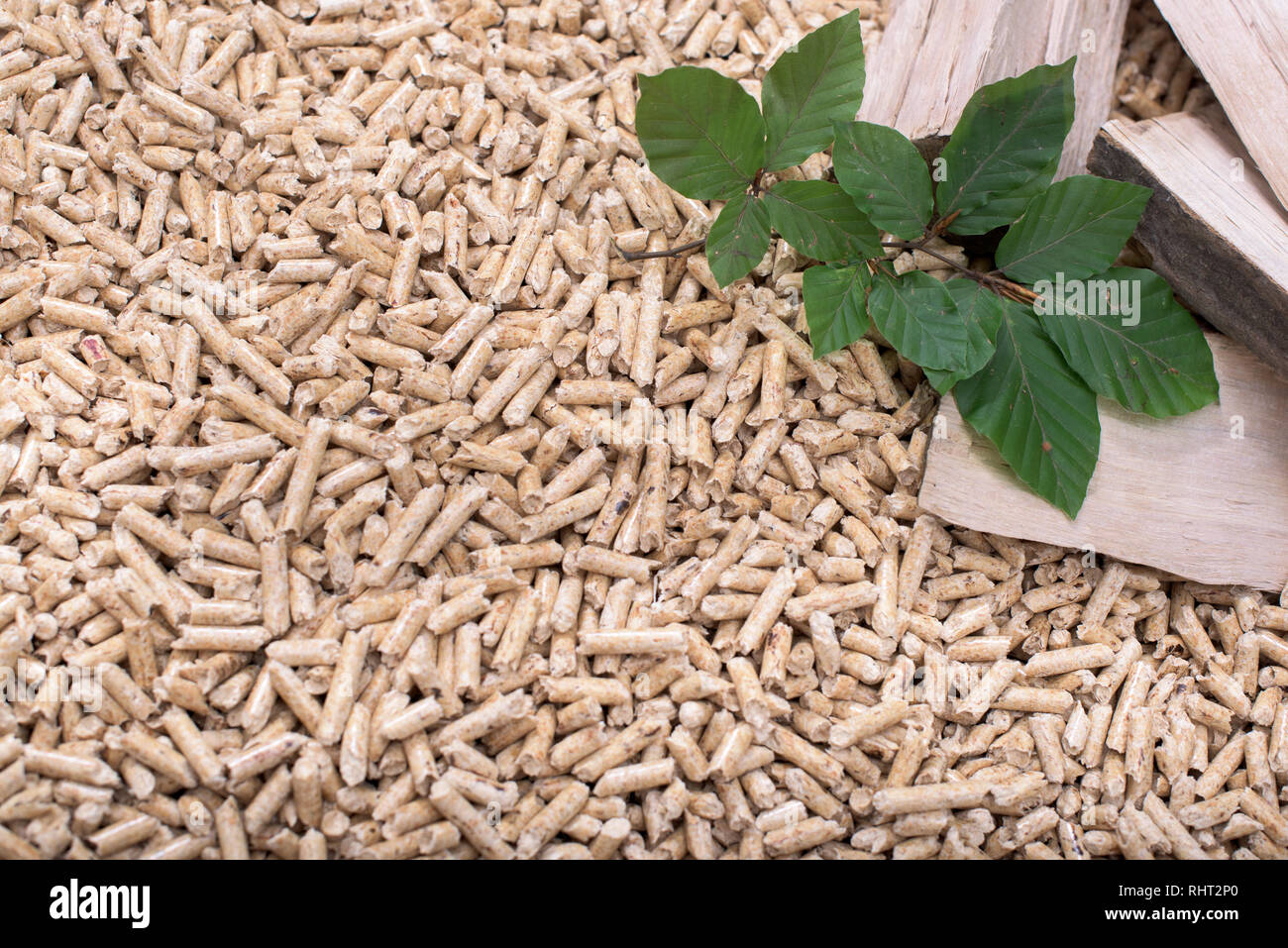 Woodpellets hi-res stock photography and images - Alamy