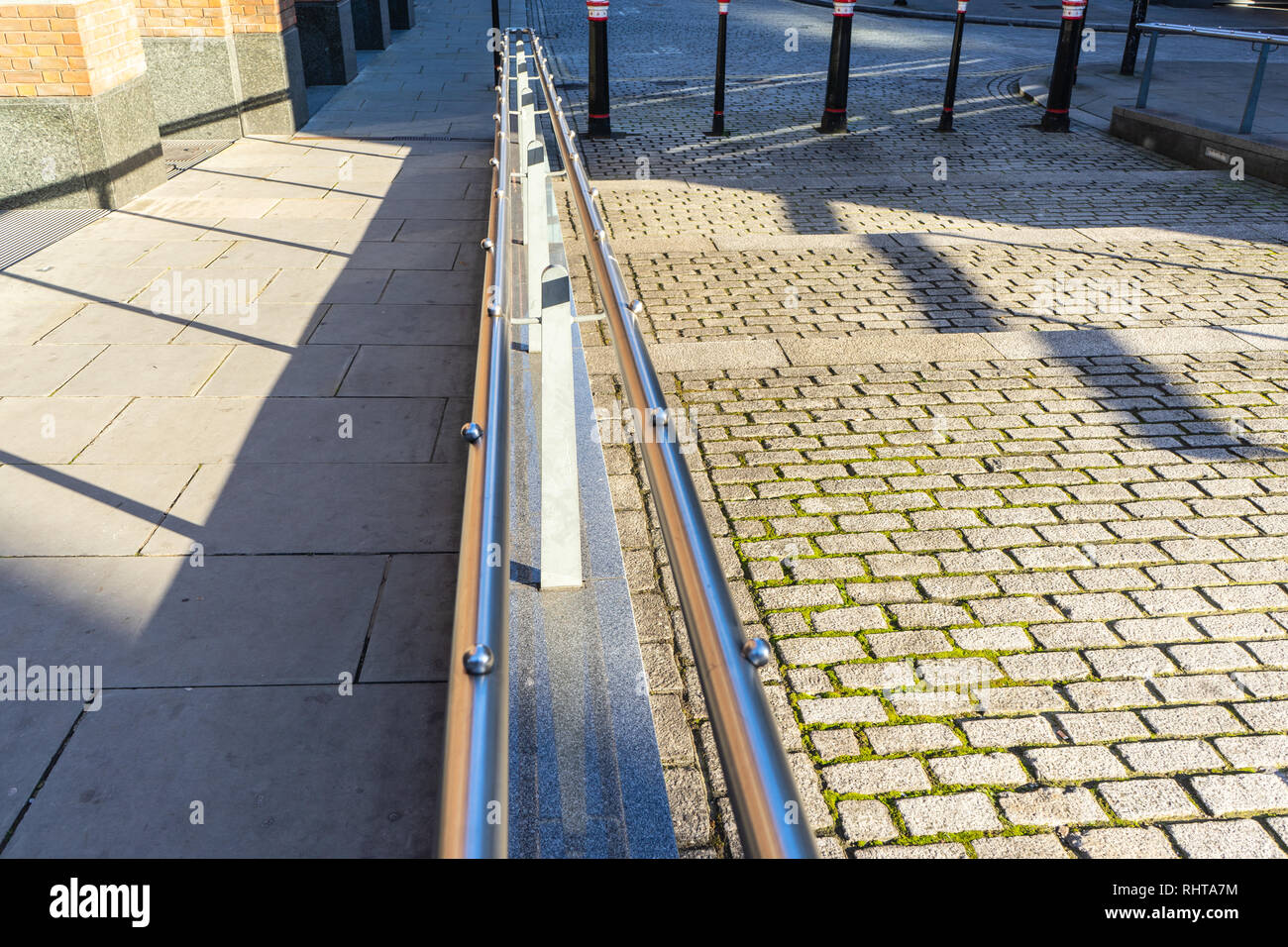 Anti skateboarding architecture hi-res stock photography and images - Alamy