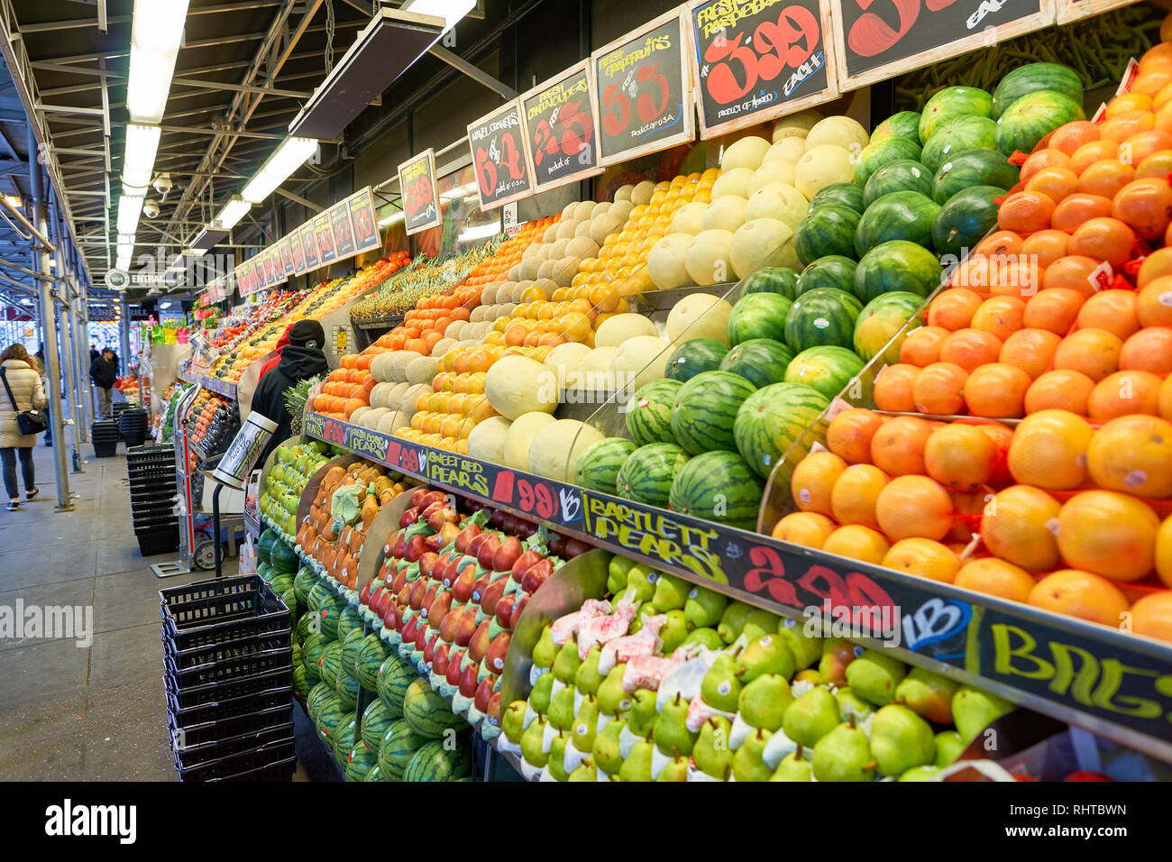 Fresh goods hi-res stock photography and images - Alamy