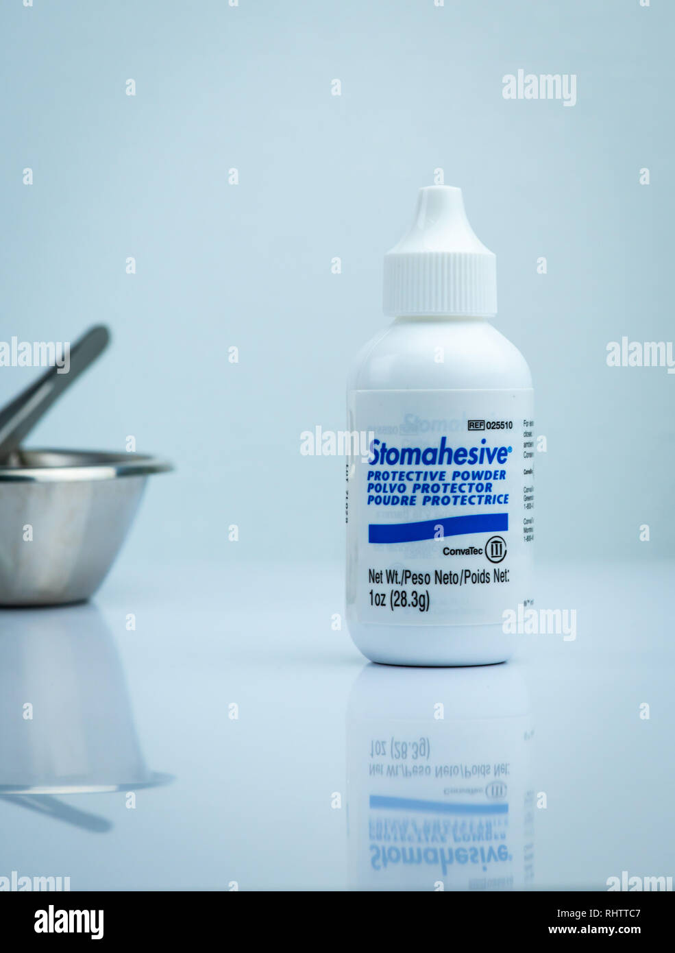 Colostomy hi-res stock photography and images - Alamy