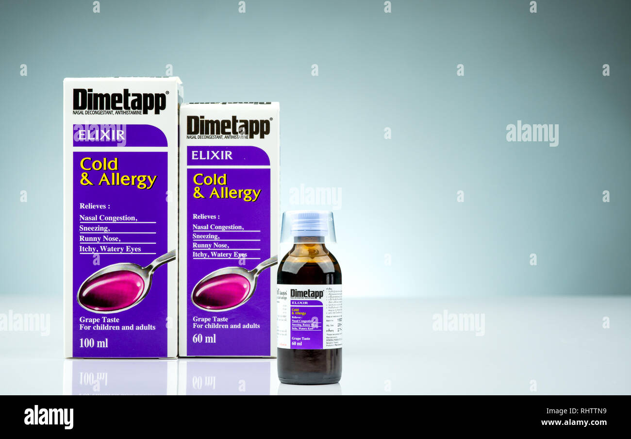 Nasal decongestant hi-res stock photography and images - Alamy