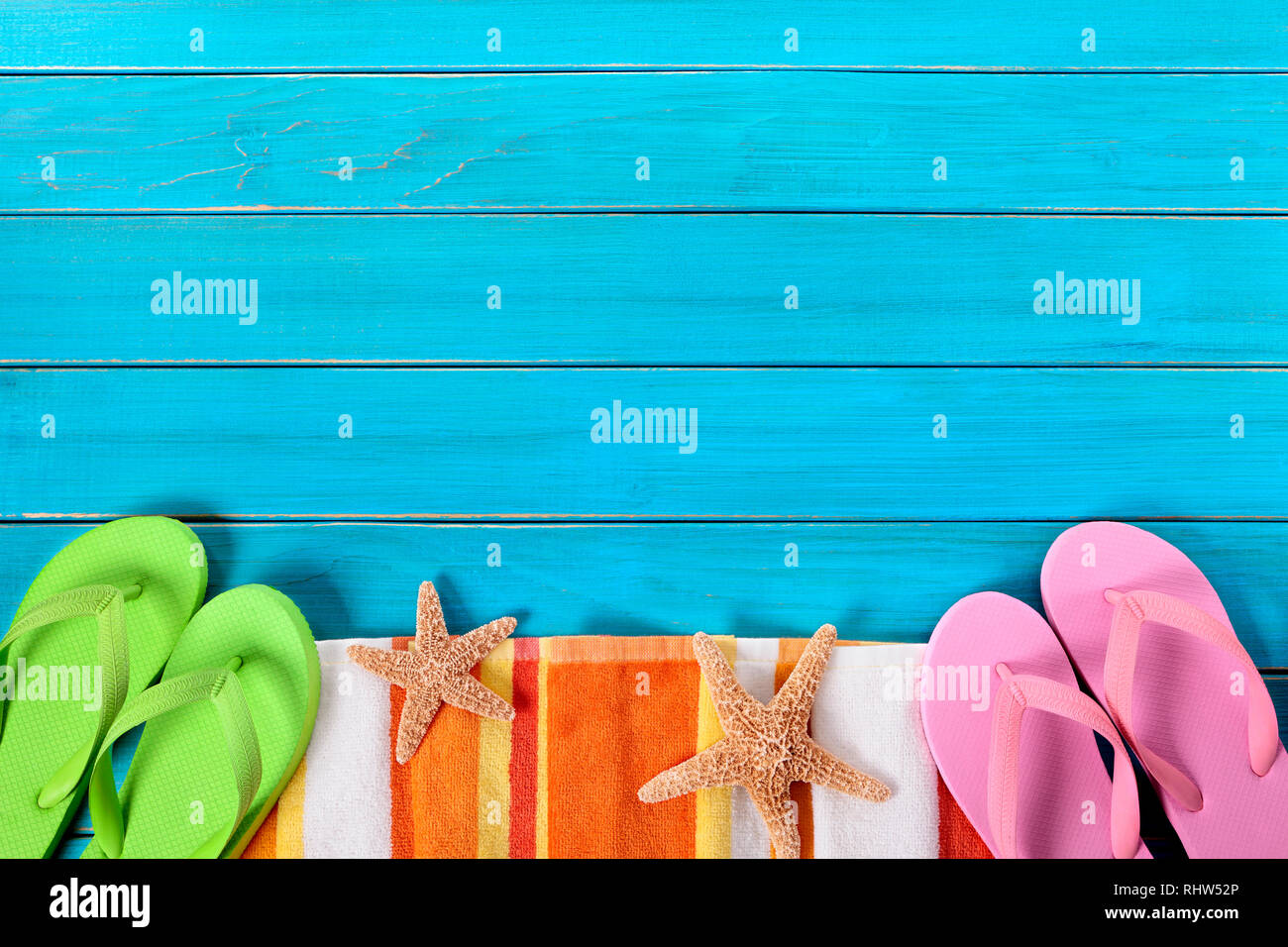 Summer beach objects border, sunglasses, flip flops, copy space Stock ...