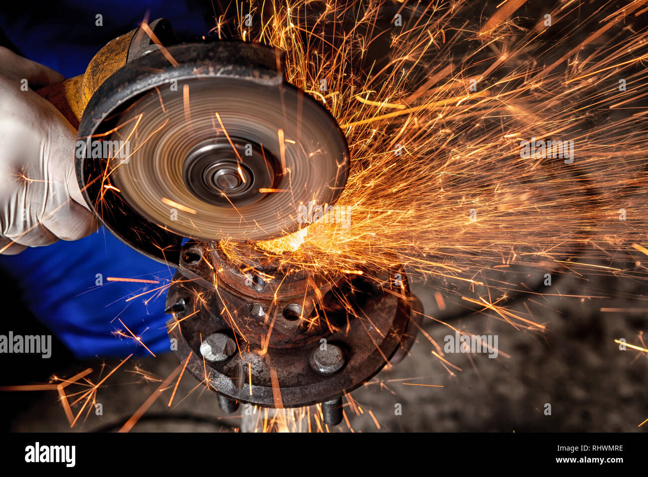 Sho repair hi-res stock photography and images - Alamy