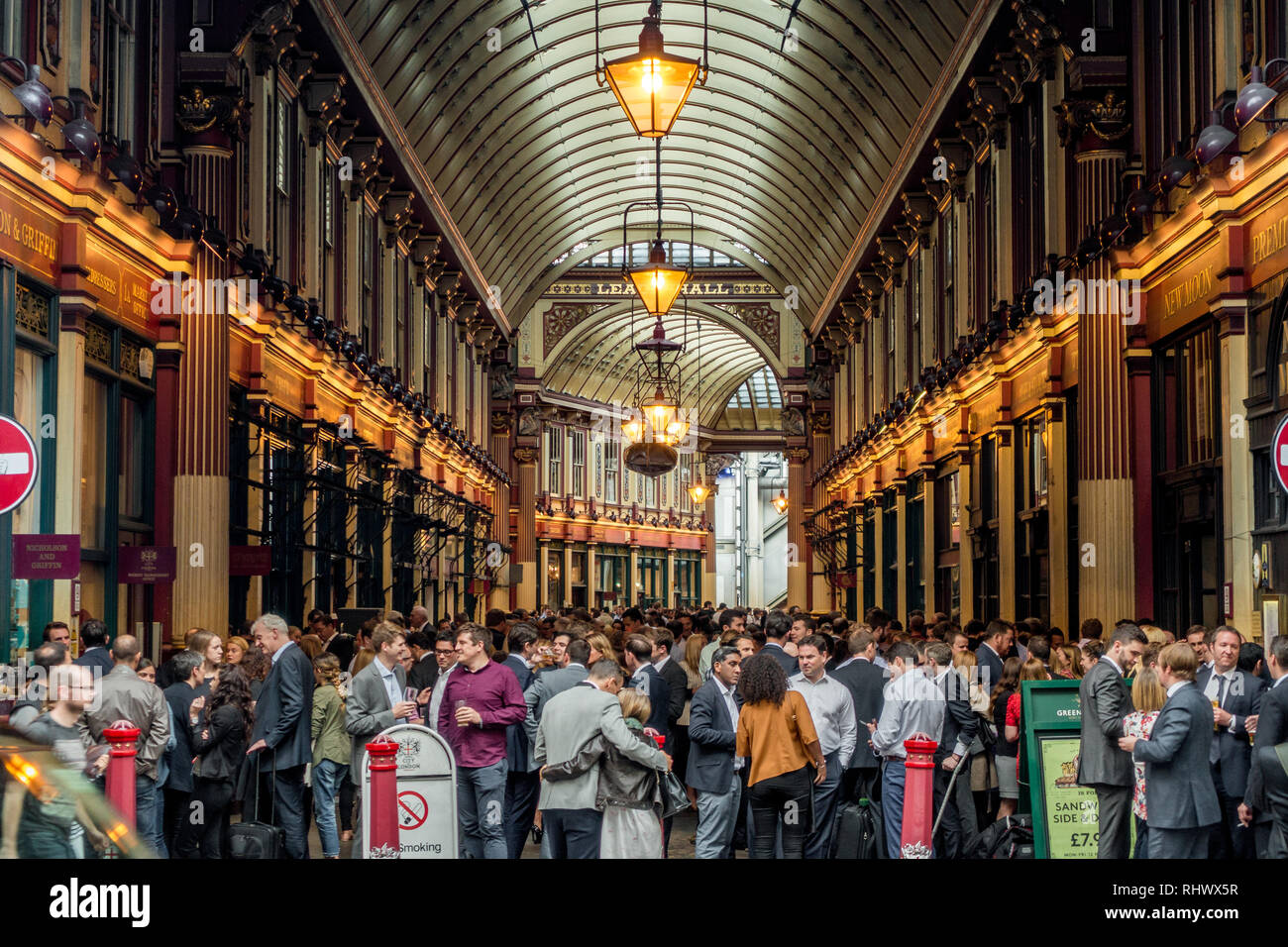 Leadenhall Market in Central London on a busy friday evening Stock ...
