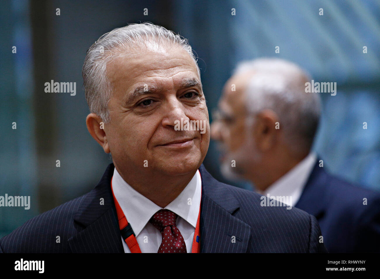 Iraqi foreign affairs minister hi-res stock photography and images - Alamy