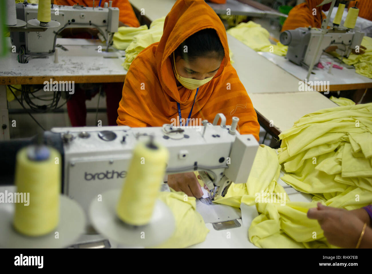 Bangladesh garments worker hi-res stock photography and images - Alamy