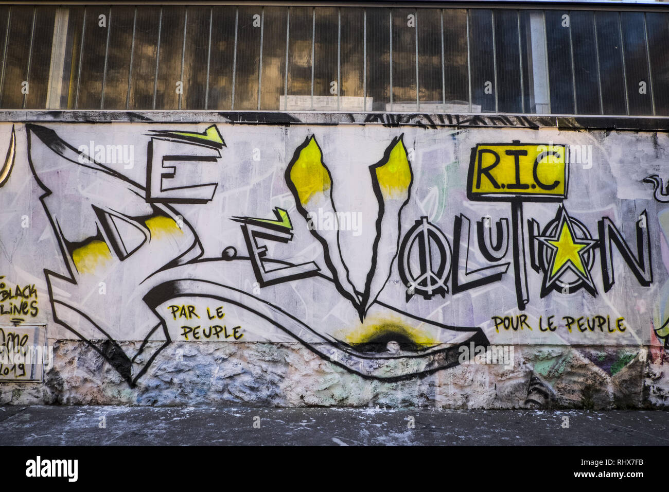 Paris, Ile de France, France. 3rd Feb, 2019. Grafitti representing the ...