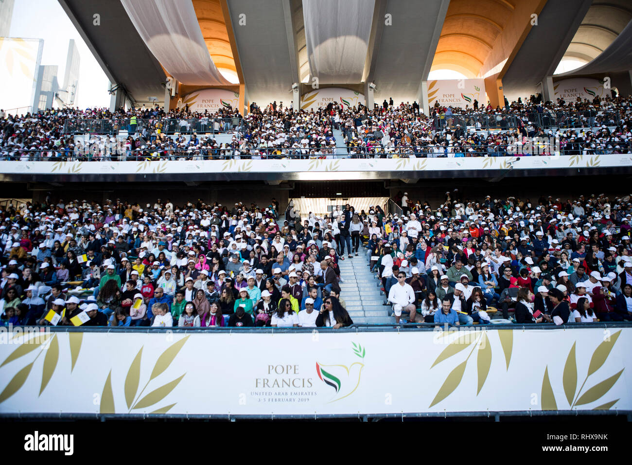 Abu Dhabi, United Arab Emirates. 05th Feb, 2019. People on the stands ...