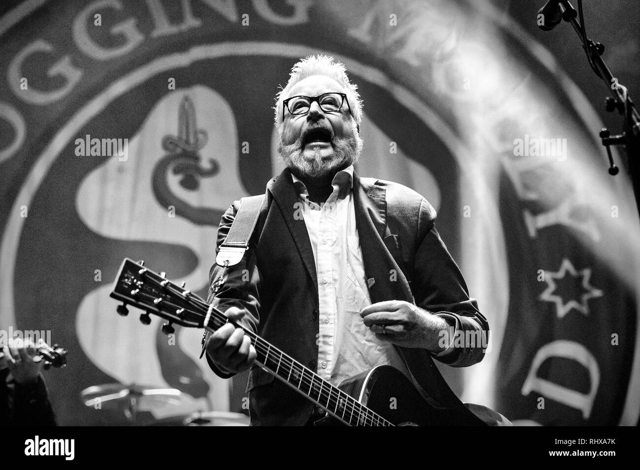 Celtic singer Black and White Stock Photos & Images - Alamy