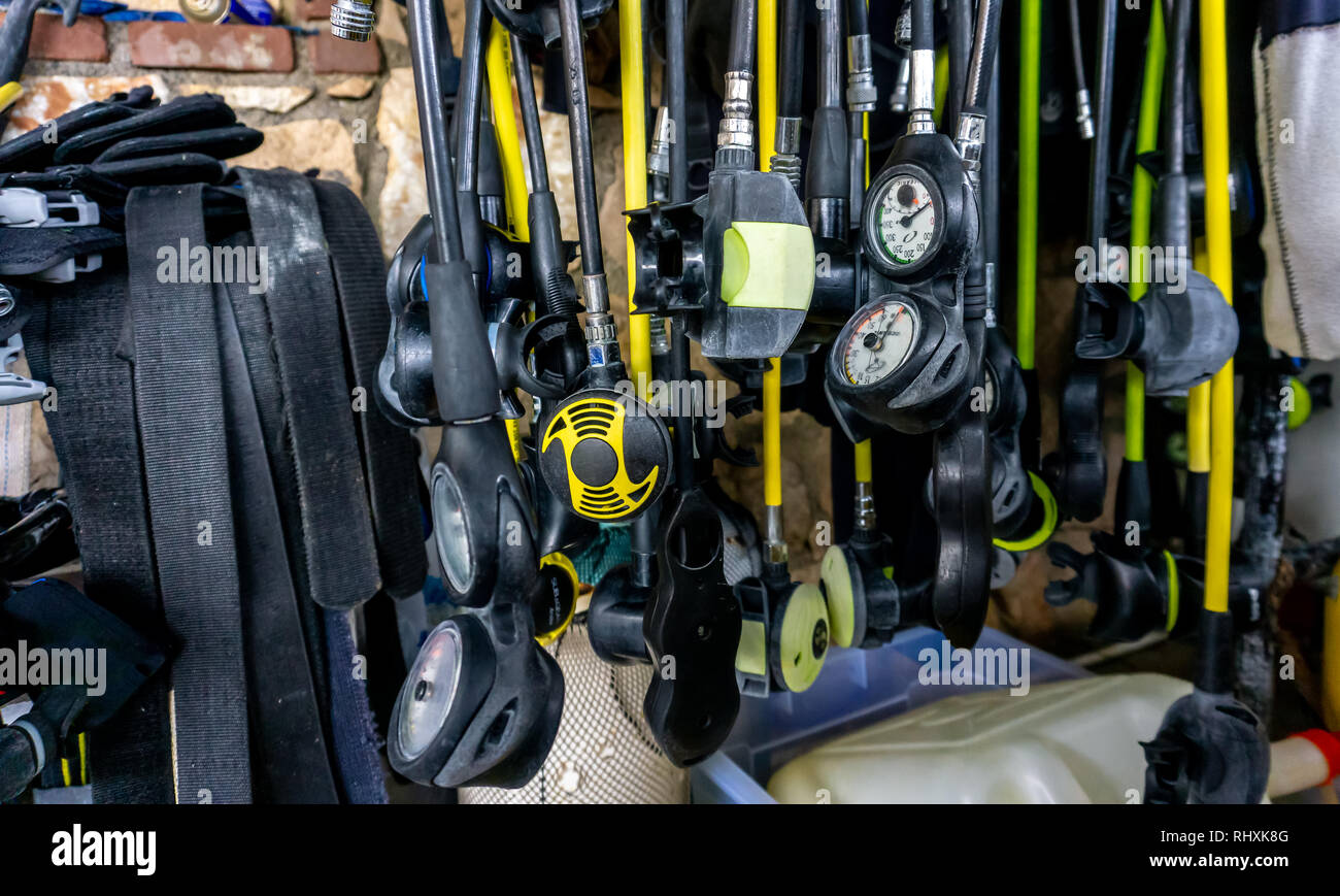 Scuba regulator hi-res stock photography and images - Alamy