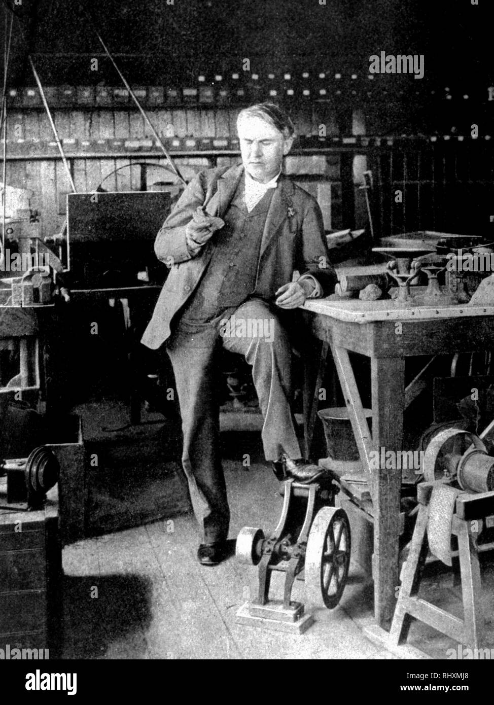Thomas edison hi-res stock photography and images - Alamy
